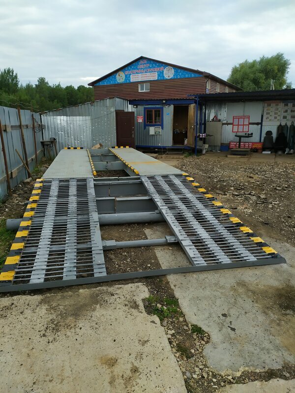 Geri dönüşüm maddeleri Priem Metalla, Kaluga, foto