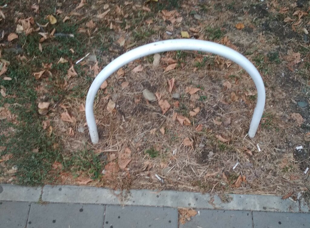 Bisiklet park yerleri Парковка самокатов, Krasnodar, foto