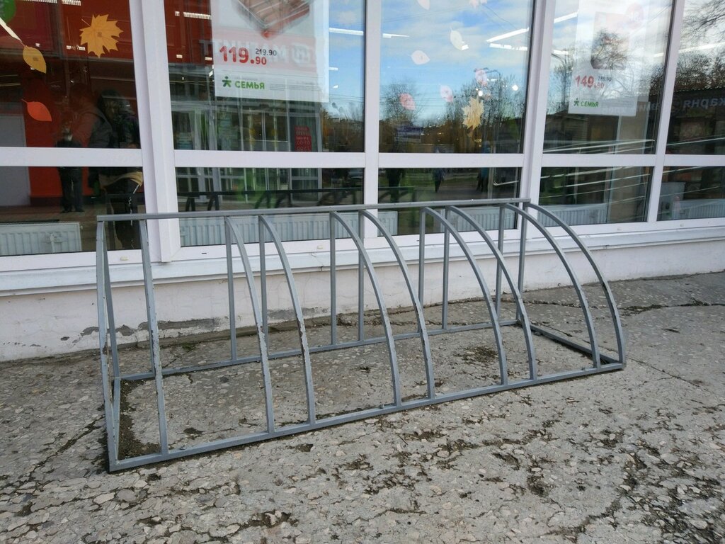 Bisiklet park yerleri Велопарковка, Perm, foto