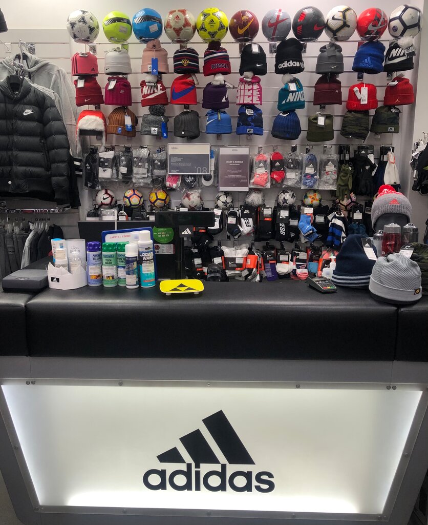 Spor giyim ve ayakkabı Медалист, Petropavlovsk, foto