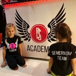 Dance Academy of Diana Semernina (Bogdana Khmelnitskogo Avenue No:82), dans okulları  Belgorod'dan