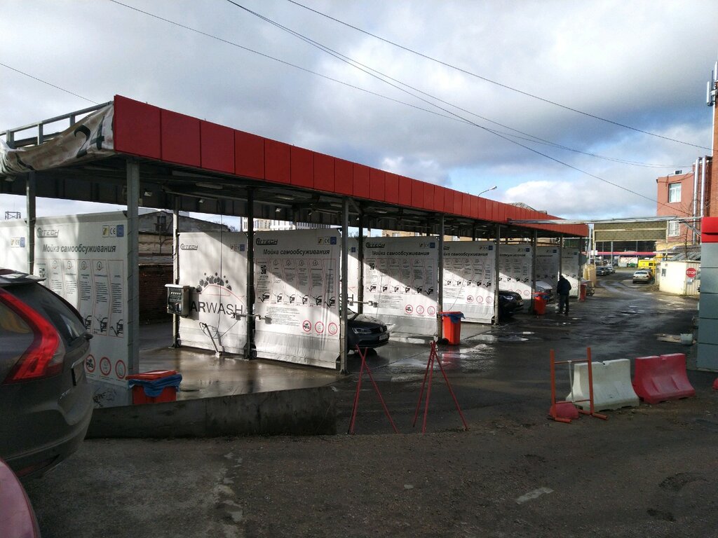 Oto yıkama Moyka 24 chasa, Saint‑Petersburg, foto