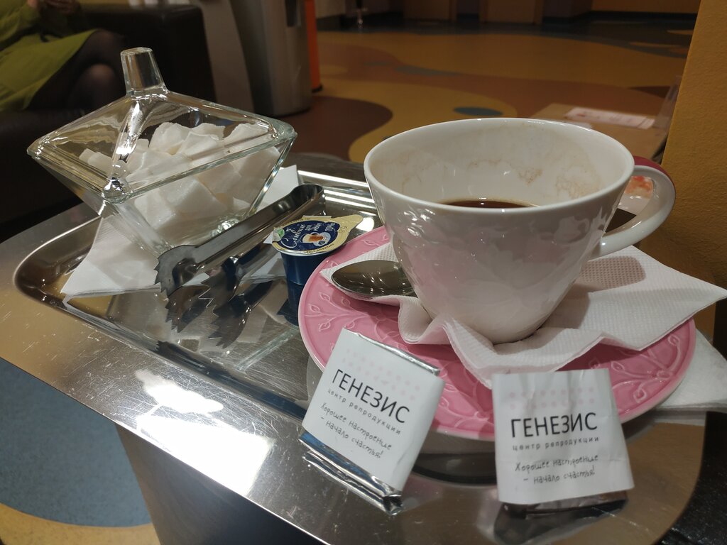 Reklam ajansları Sankt-Peterburgsky Diskontny klub, Saint‑Petersburg, foto