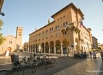 Hotel Centrale Byron (Emilia-Romagna, Ravenna, Via 4 Novembre, 14), otel  Ravenna'dan