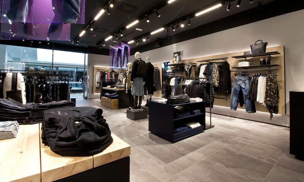 Giyim mağazası Calvin Klein Jeans, Roma, foto