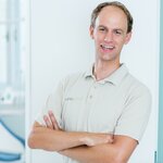 Peters Hajo Dr Spezialistenpraxis mundgerecht (Weimarer Straße No:5, Wien), özel ağız ve diş sağlığı klinikleri ve muayenehaneleri  Viyana'dan