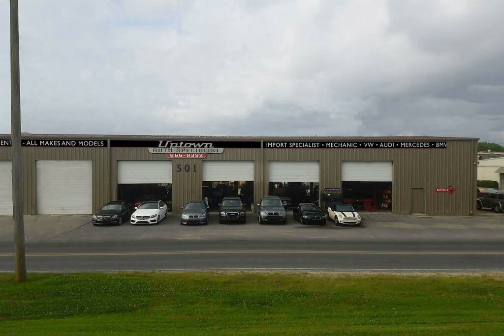 Otomobil kliması firmaları Uptown Auto Specialist, Louisiana Eyaleti, foto