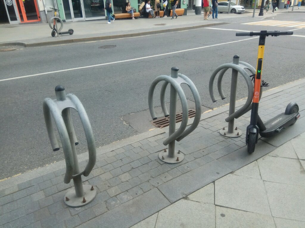 Bisiklet park yerleri Bicycle stand, Moskova, foto