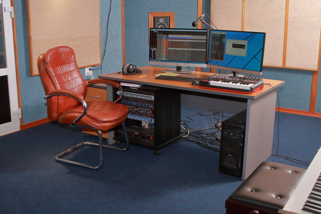 Ses kayıt stüdyoları Студия звукозаписи Records Studio, Rostovskaya oblastı, foto