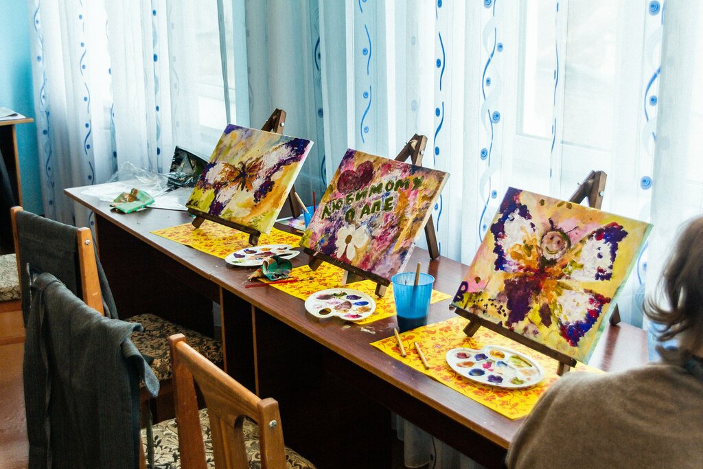 Sanat okulları Art-студия, Stolbtsy, foto