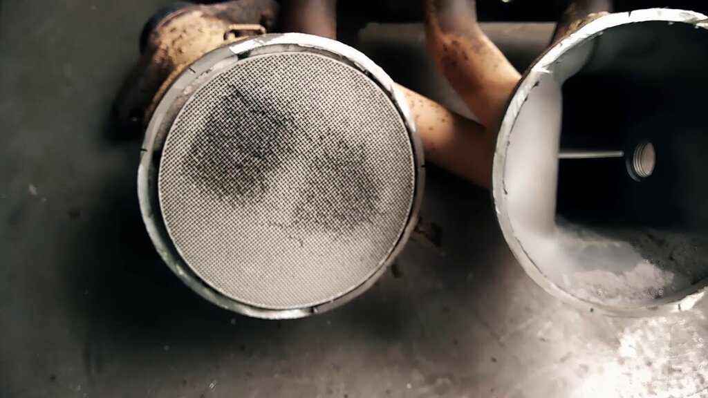 Otomobil servisi Автосервис, Çeliabinsk, foto