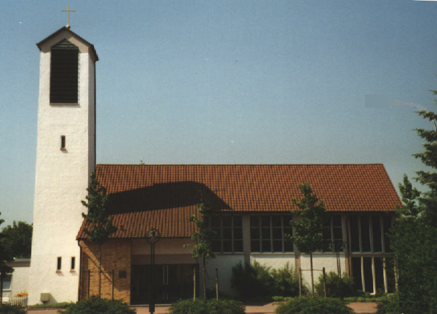 Dini dernekler Evangelische Kirche Hanau/Klein-Auheim - Evangelische Kirchengemeinde Klein-Auheim, Hesse, foto
