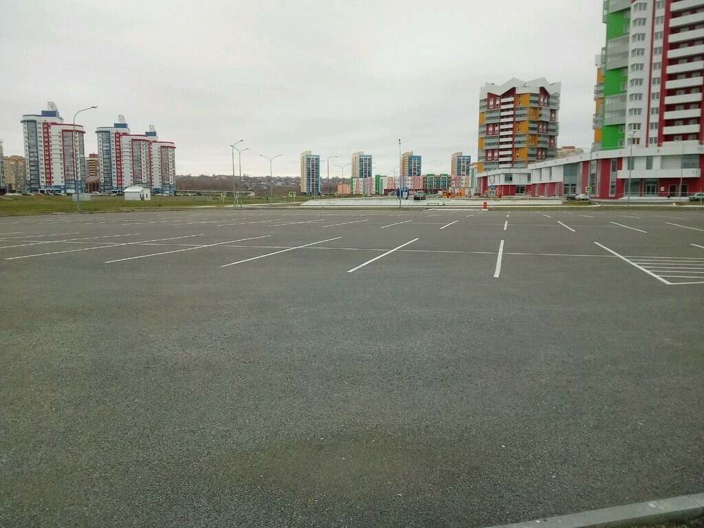 Otoparklar Car park, Saransk, foto