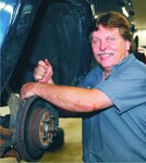 Hal's Auto Clinic: Farmington Hills (Michigan, Oakland County, Farmington Hills), otomobil kliması firmaları  Farmington Hills'ten