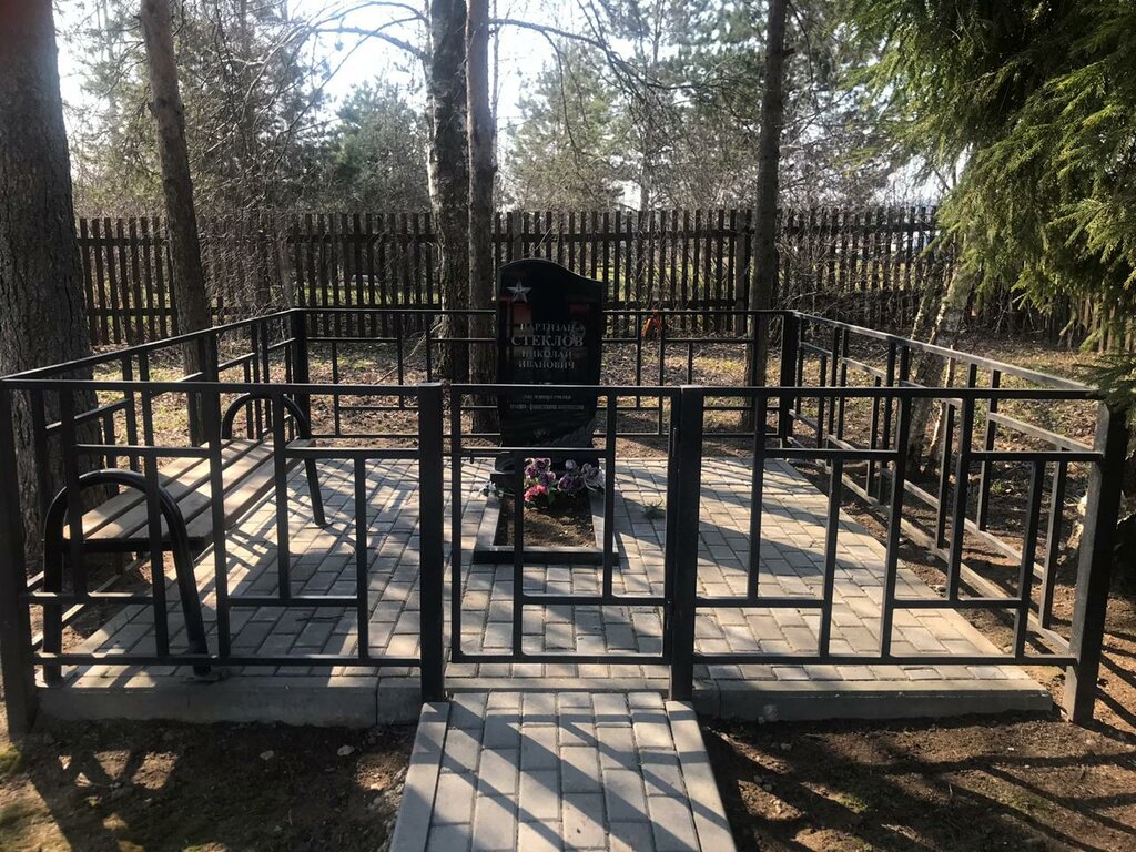 Anıt, heykel Обелиск председателю сельсовета Н.И. Стеклову, Moskova ve Moskovskaya oblastı, foto