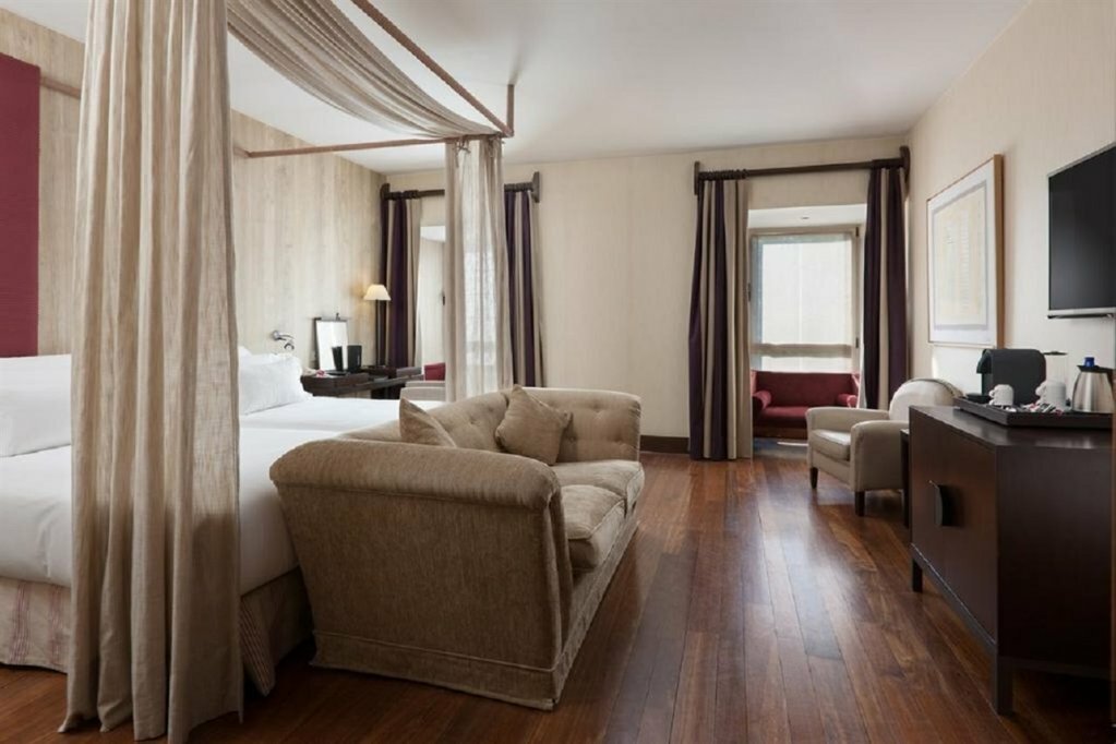 Otel Nh Collection Palacio De Burgos, Burgos, foto