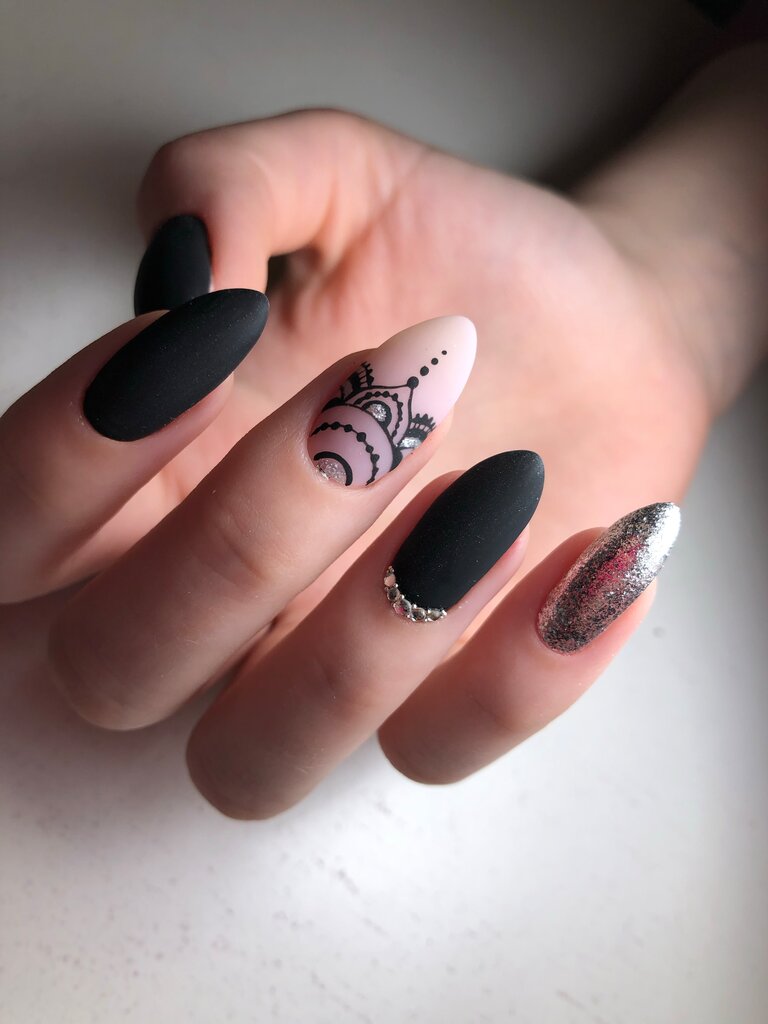 Manikür-pedikür Li0n_nails_, Moskova, foto