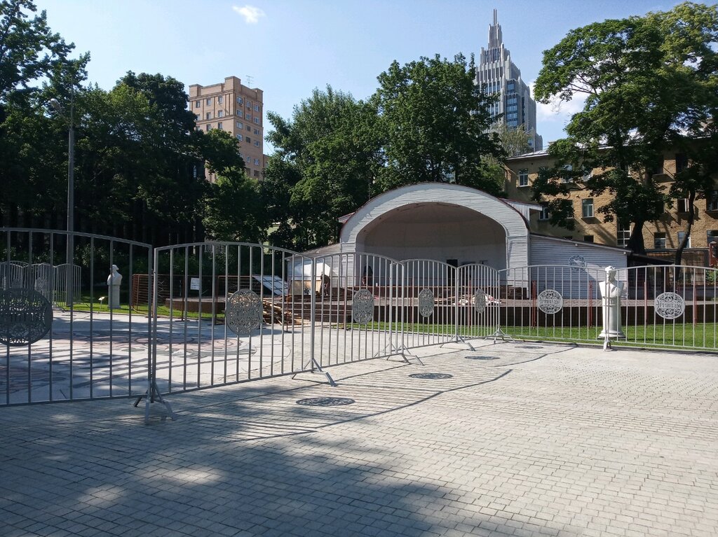 Anıt, heykel Пётр Ильич Чайковский, Moskova, foto