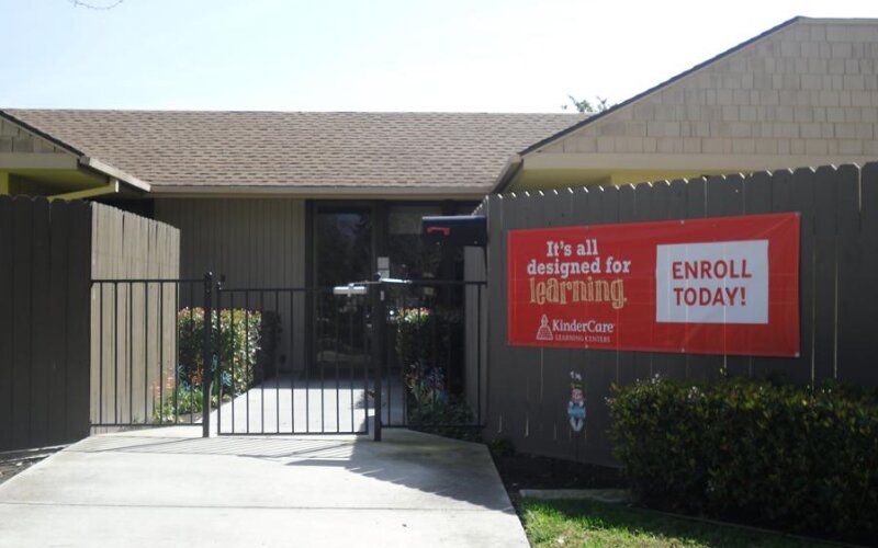 Ortaokul Bearpaw KinderCare, Irvine, foto