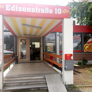 Hazır yemek teslim servisleri Call a Pizza, Augsburg, foto