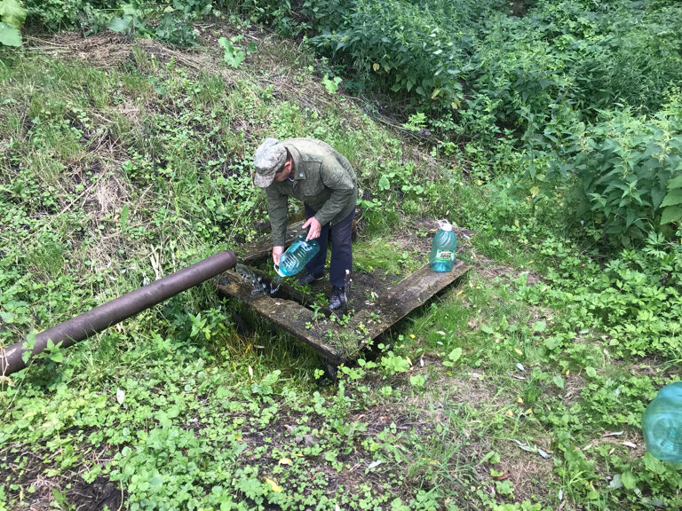 Kuyu Поташный колодец, Mordovya, foto