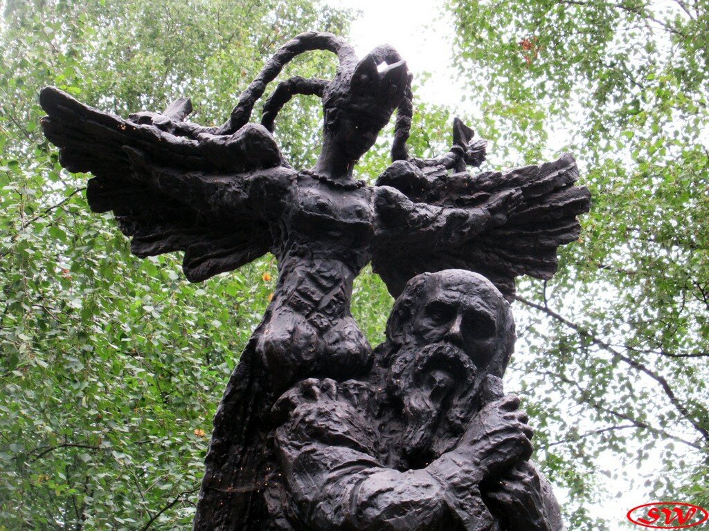 Anıt, heykel Поэт Николай Алексеевич Клюев 1884-1937 годы, Vytegra, foto