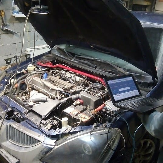 Otomobil servisi Автосервис, Çeliabinsk, foto