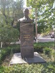А.Г. Алиев (Batyraya Street No:2А/1), anıt, heykel  Makhachkala'dan