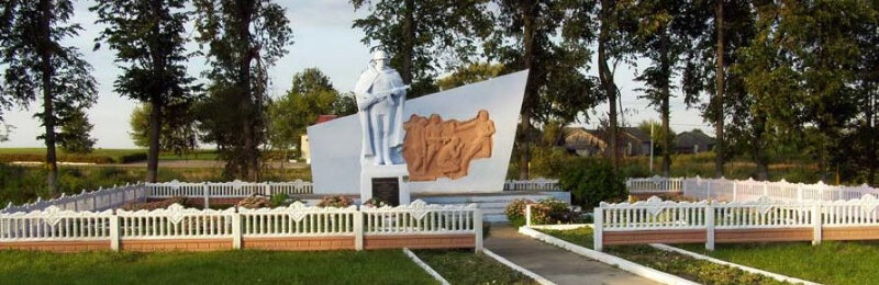 Anıt, heykel Погибшим землякам, Grodnenskaya oblastı, foto