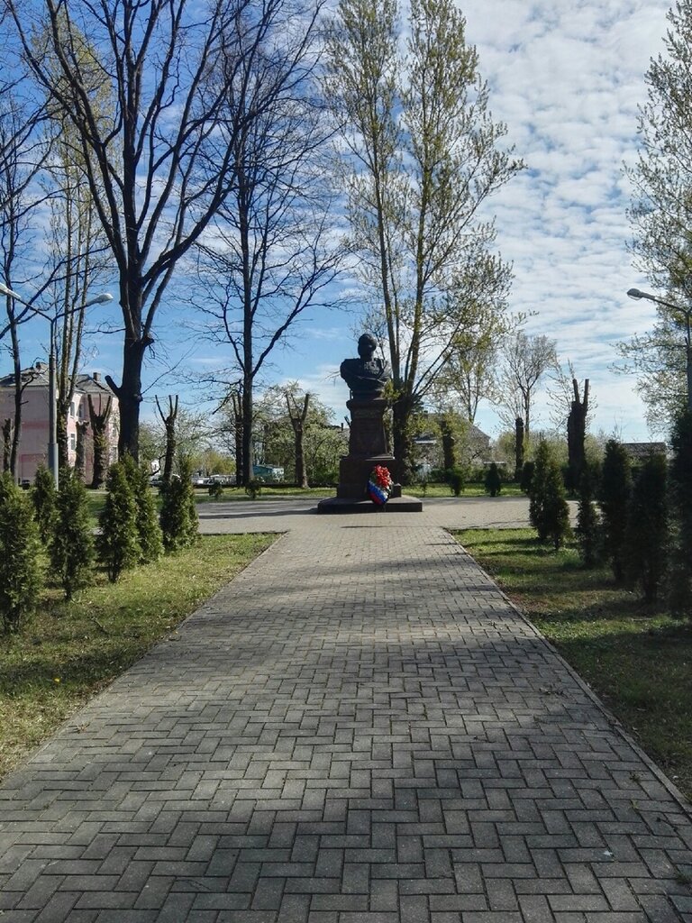 Anıt, heykel С.К. Нестеров, Nesterov, foto