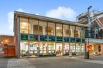 Gascoigne-Pees Estate Agent Camberley (Camberley, 33 Park Street), arazi dizisi  İngiltere'den