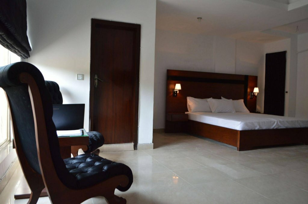 Otel Intellectual Inn - Bahria Town, Rawalpindi, foto