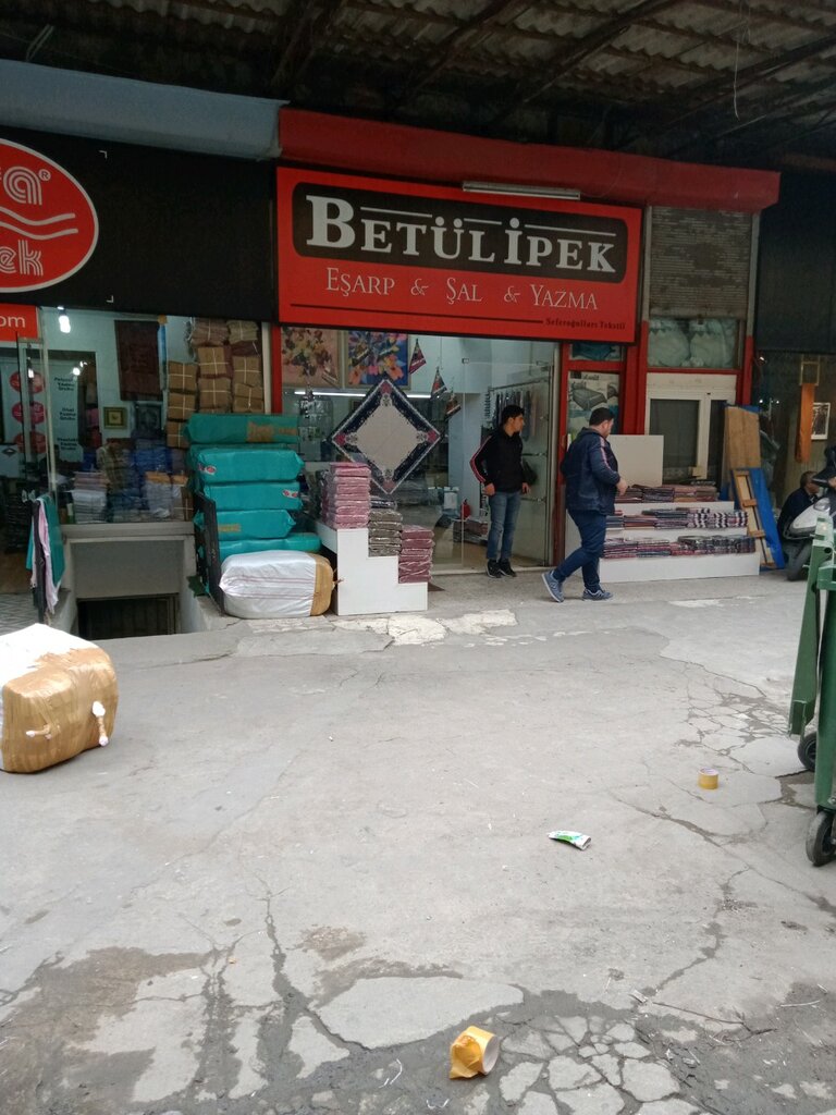 Toptan giyim Betül İpek Eşarp & Şal, İstanbul, foto