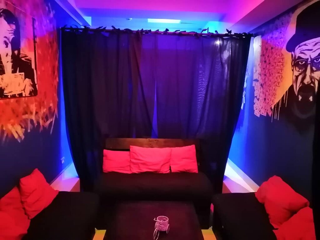 Nargile kafeler Neon hookah lounge, Briansk, foto