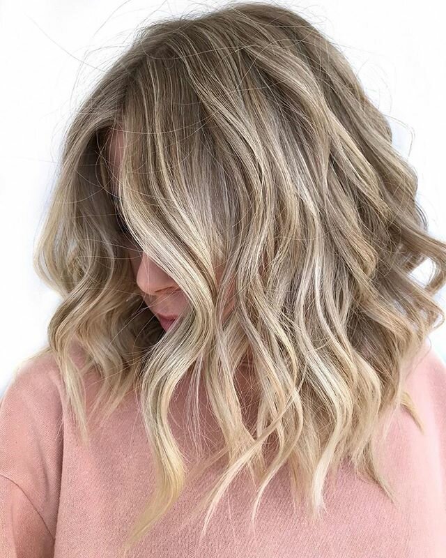 Kuaförler Hair_colorist, Minskaya oblastı, foto