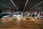 Lacoste (Rue de Cornavin No:6, Geneva), giyim mağazası  Cenova'dan