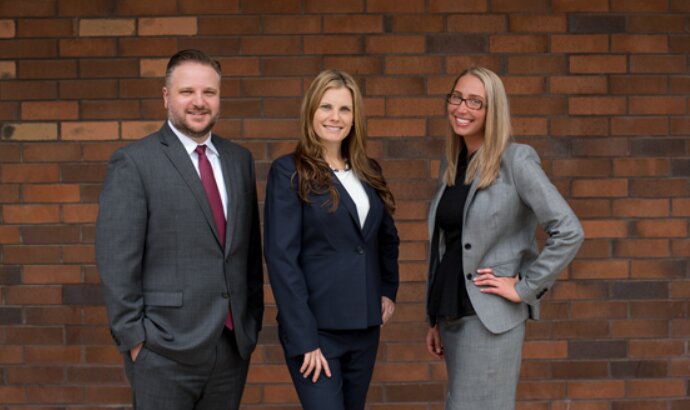 Avukatlar Gostanian Law Group, PC, Newport Beach, foto