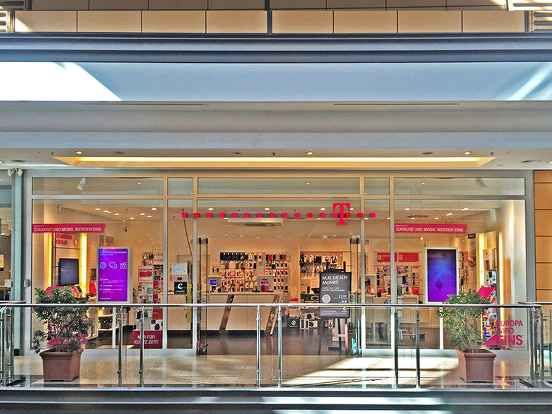 Cep telefonu ve aksesuarları satış mağazaları Telekom Shop, Wolfsburg, foto
