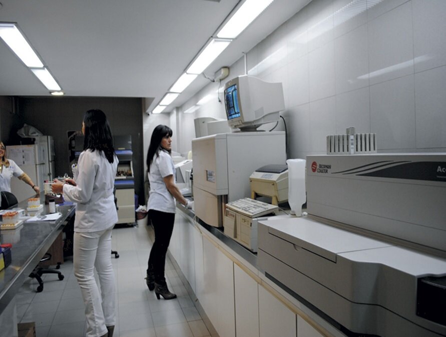 Tanı merkezleri Alaniz - Laboratorio de Analisis, La Plata, foto