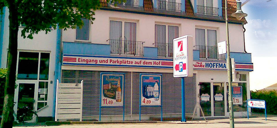 Bira dükkanı Getränke Hoffmann, Berlin, foto