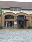 Calvin Klein Jeans (Zetellaan (E) No:100, Maasmechelen), giyim mağazası  Limburg'dan