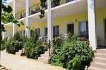 Guest House Roza (улица Антонова No:31, посёлок городского типа Коктебель), otel  Kırım Cumhuriyeti'nden