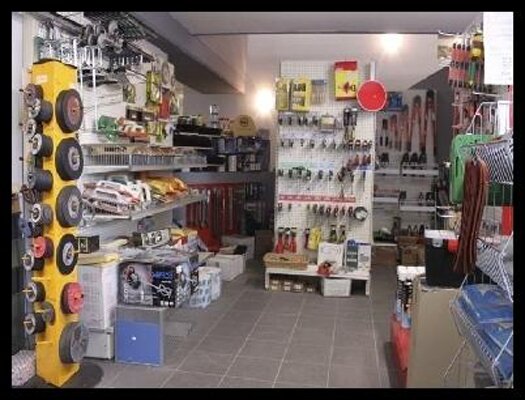 i̇nşaat malzemeleri toptan Ferramenta Albini F. lli, Lombardiya, foto