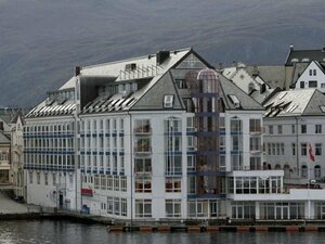 Thon Hotel Ålesund (Molovegen No:6), otel  Ålesund'dan