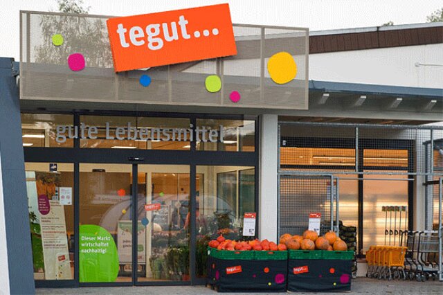 Süpermarket Tegut... gute Lebensmittel, Hesse, foto