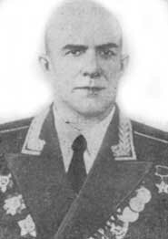 Ünlü kişilerin mezarları Герой Советского Союза Б.И. Кознов, Saint‑Petersburg, foto