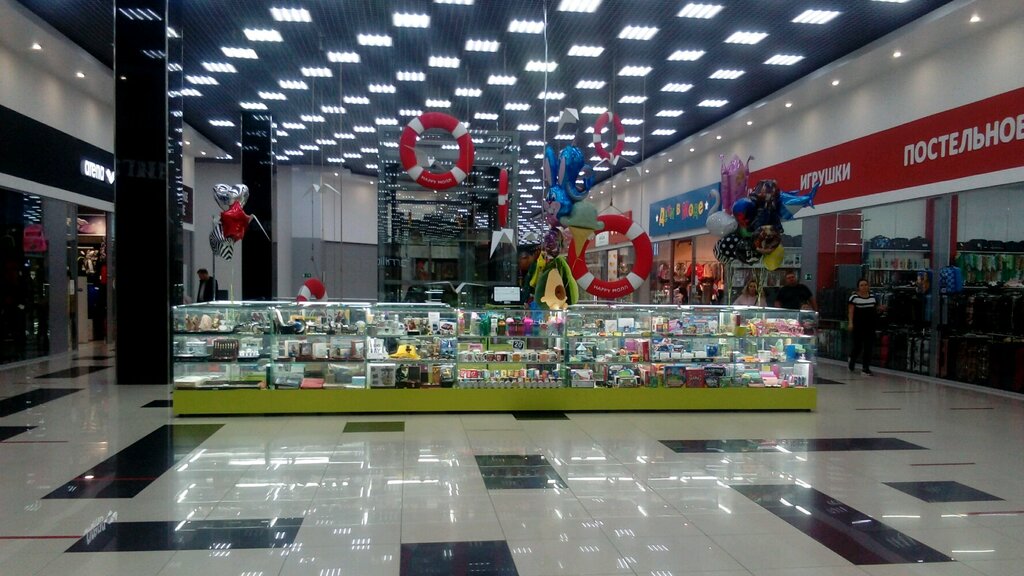 Hediyelik eşya mağazaları Ochen!, Saratovskaya oblastı, foto