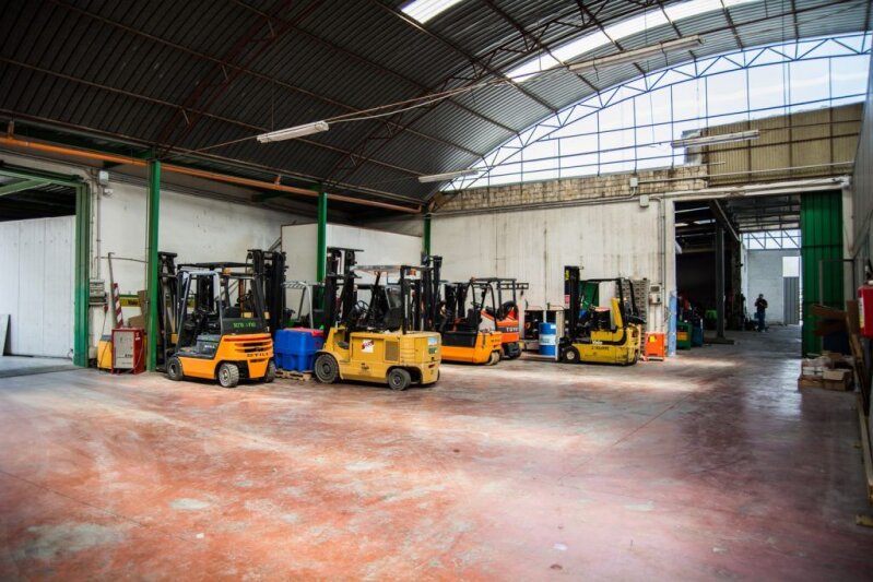 i̇nşaat firmaları S. M. Lift S. R. L. - Sansonne, Puglia, foto