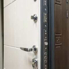 Kapılar Dveri vhodnye metallicheskie, İvanovo, foto