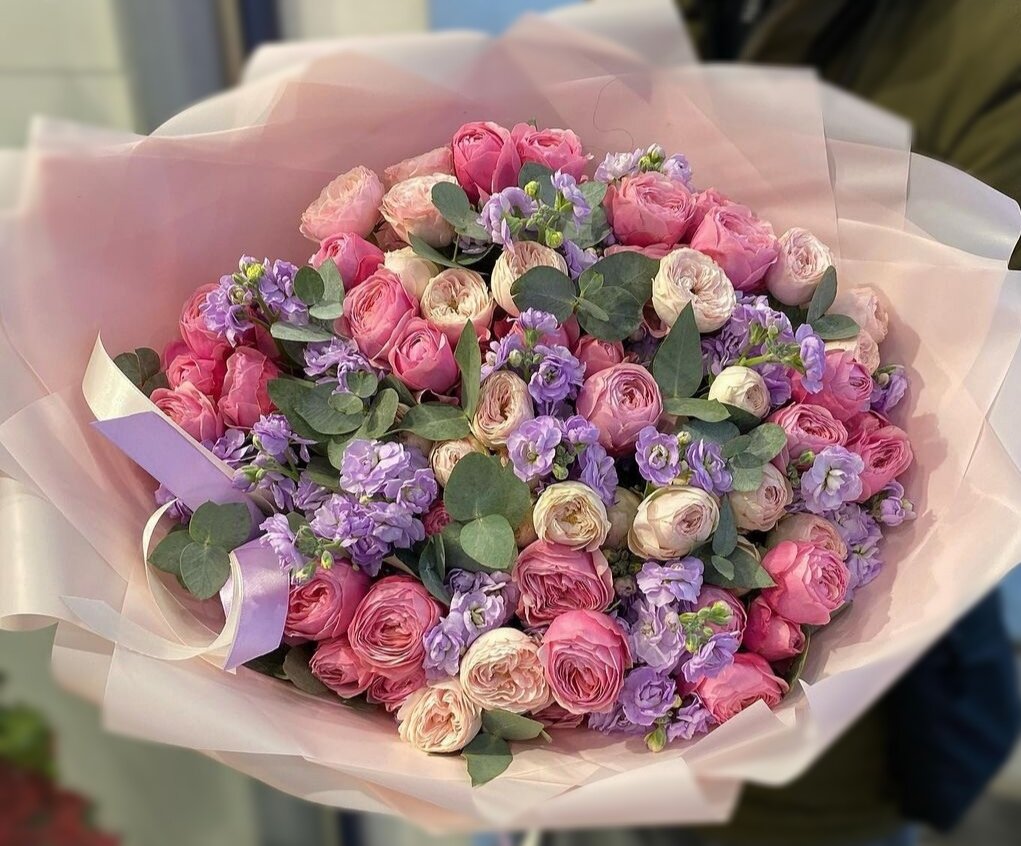 Çiçekçiler Klevertsvet, Moskova, foto